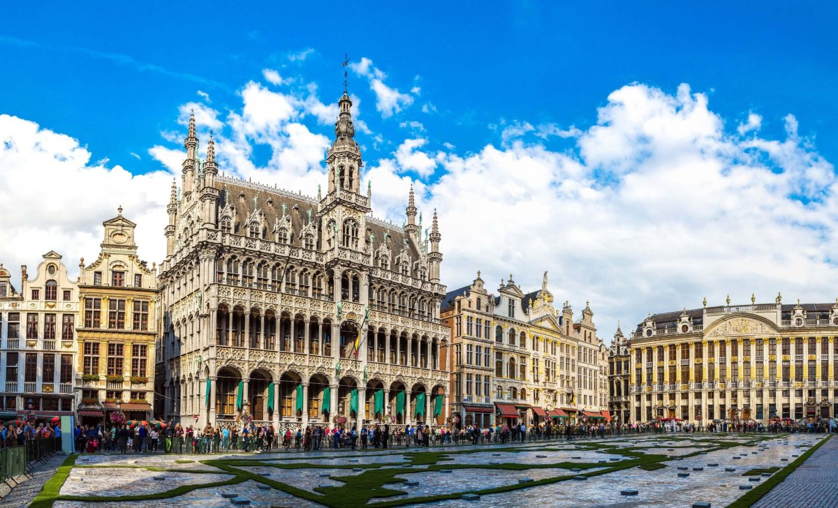 Getting from Brussels Charleroi CRL Airport: What I Recommend