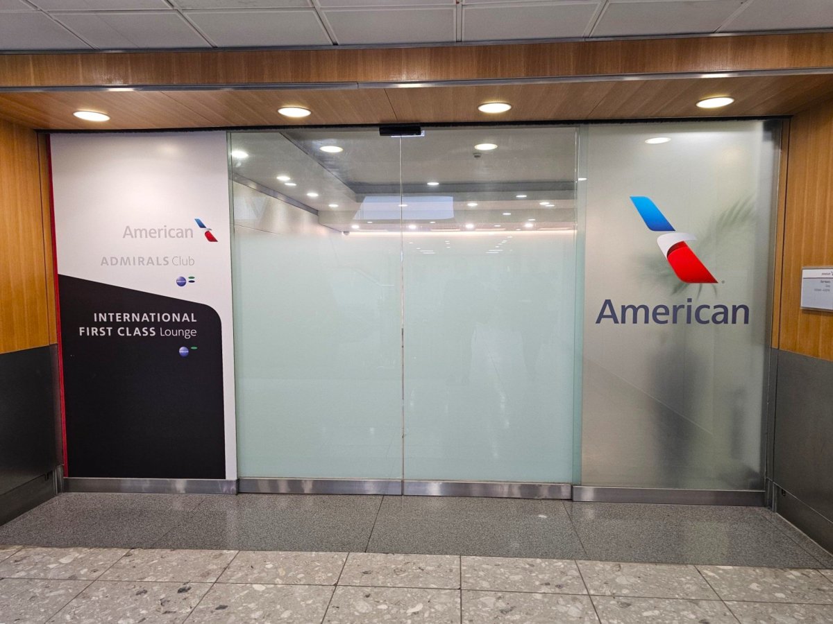 American Admirals Club Lounge London Heathrow Reviews