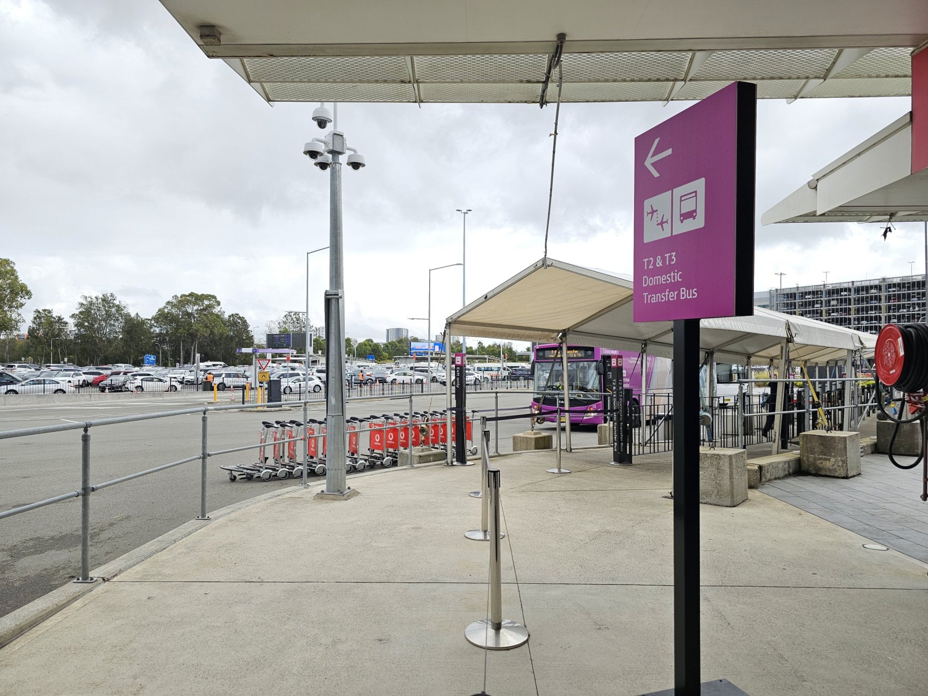 Connections and terminals at Sydney Airport (SYD)