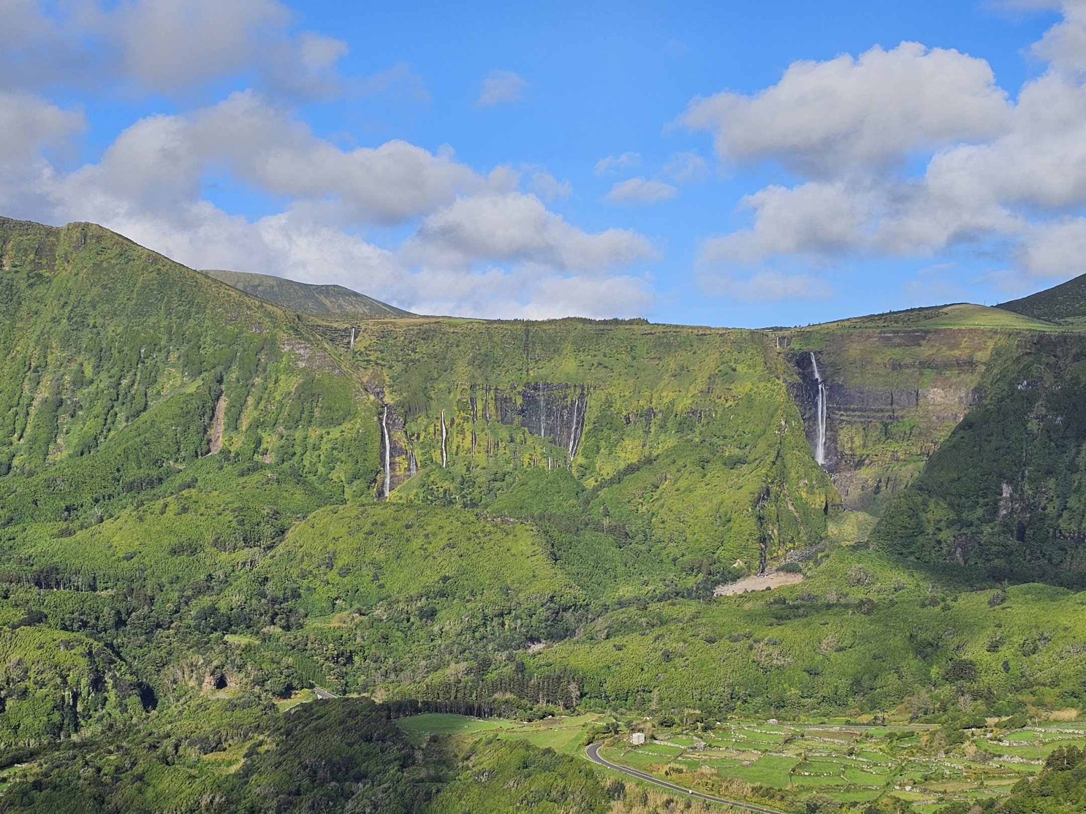 Poço da Ribeira do Ferreiro, Flores - all you need to know