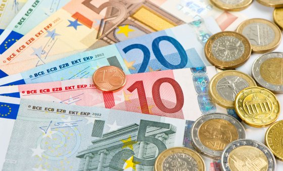 Currency, costs and prices in Cyprus for 2025