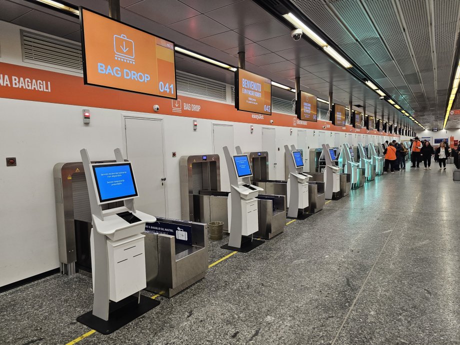 easyJet check-in for free - when and how to