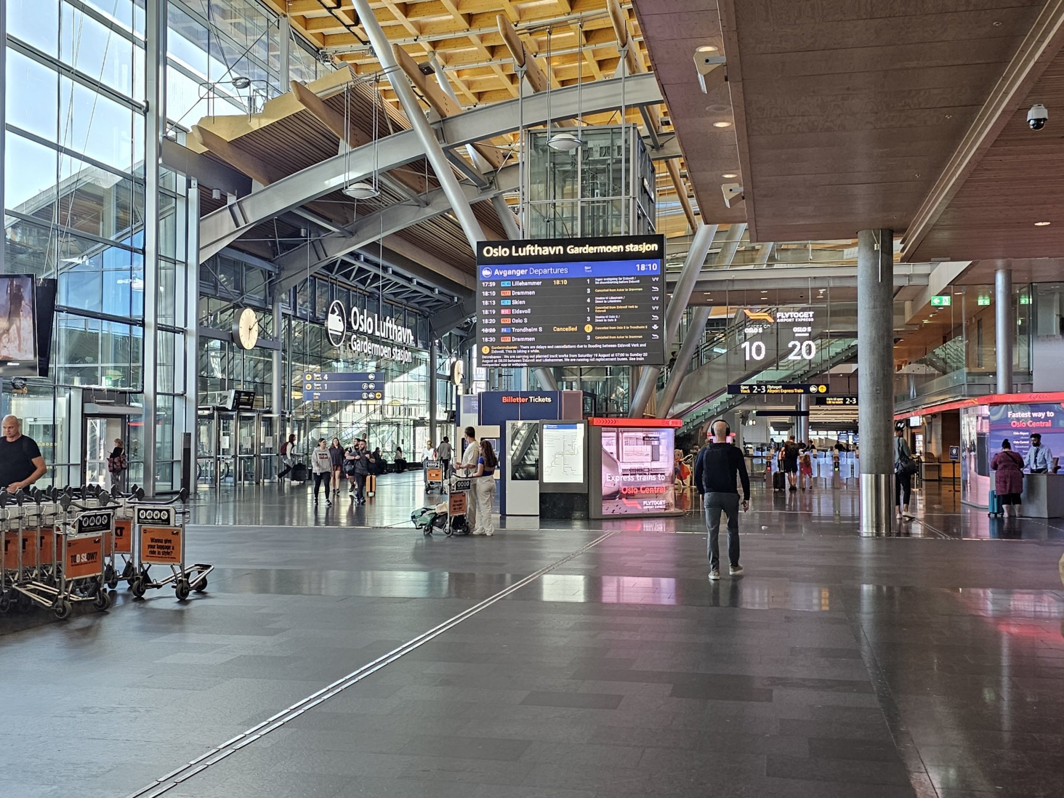 Getting from Oslo OSL Airport: What I Recommend