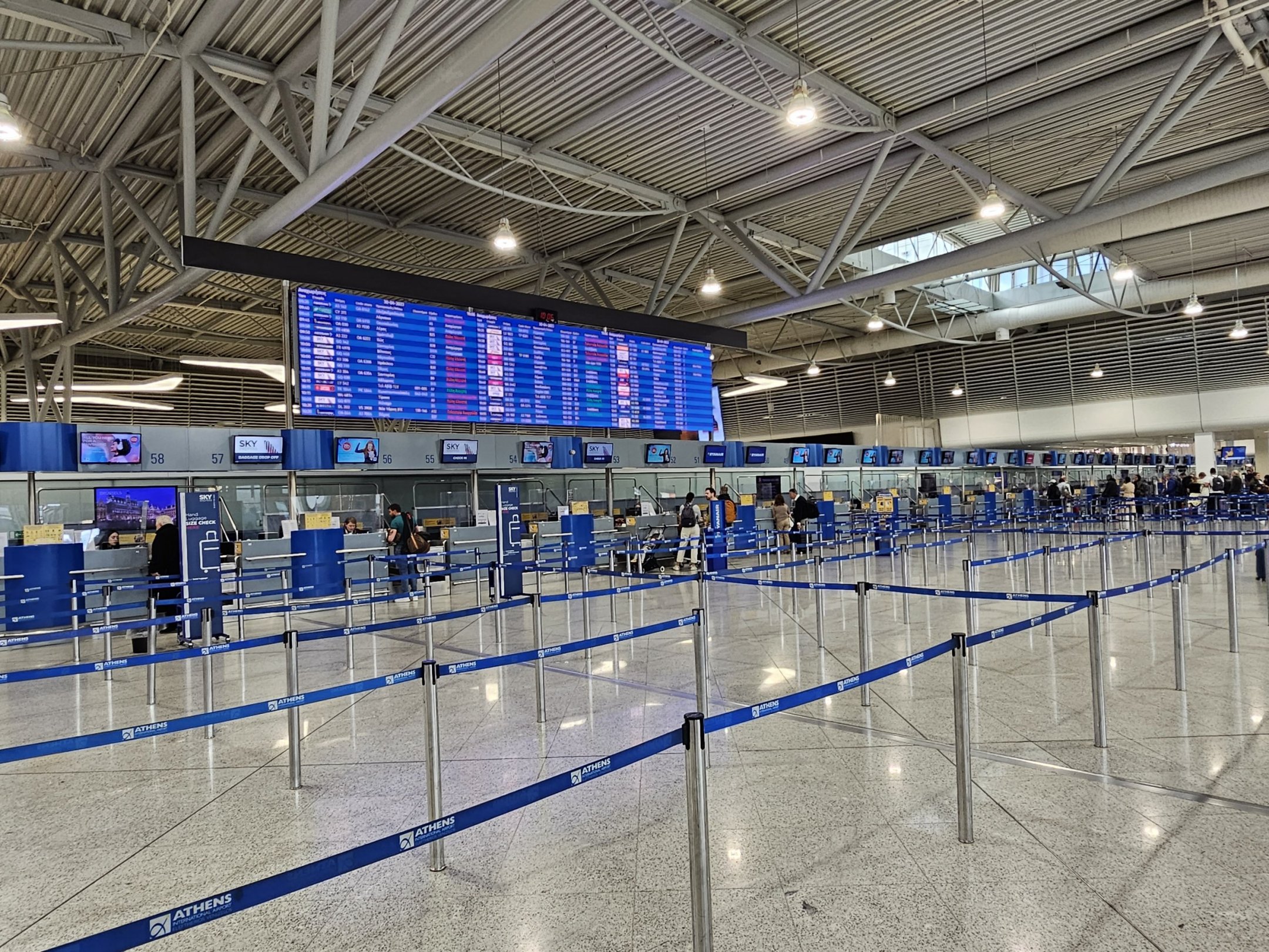Connections and terminals at Athens Airport (ATH)