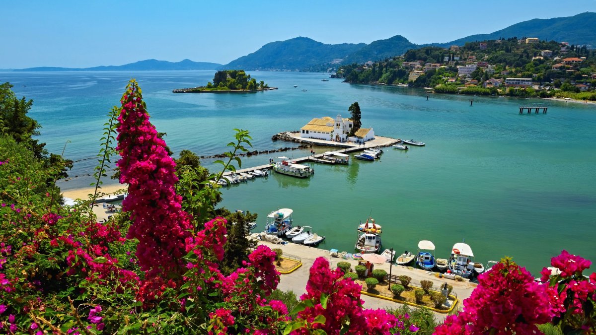 Corfu Airport (CFU) - your ultimate guide