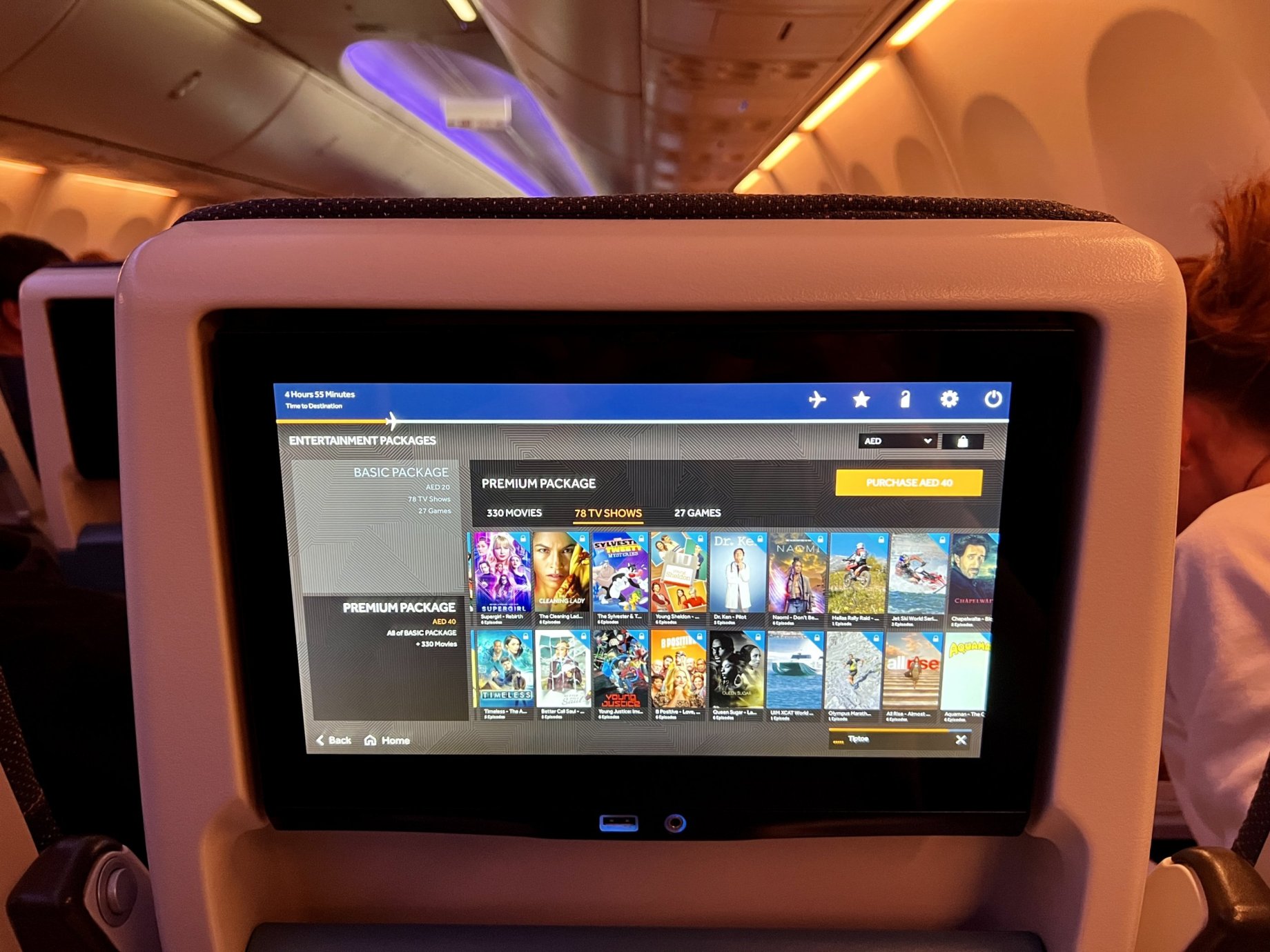 FlyDubai on board services: food, wifi, IFE