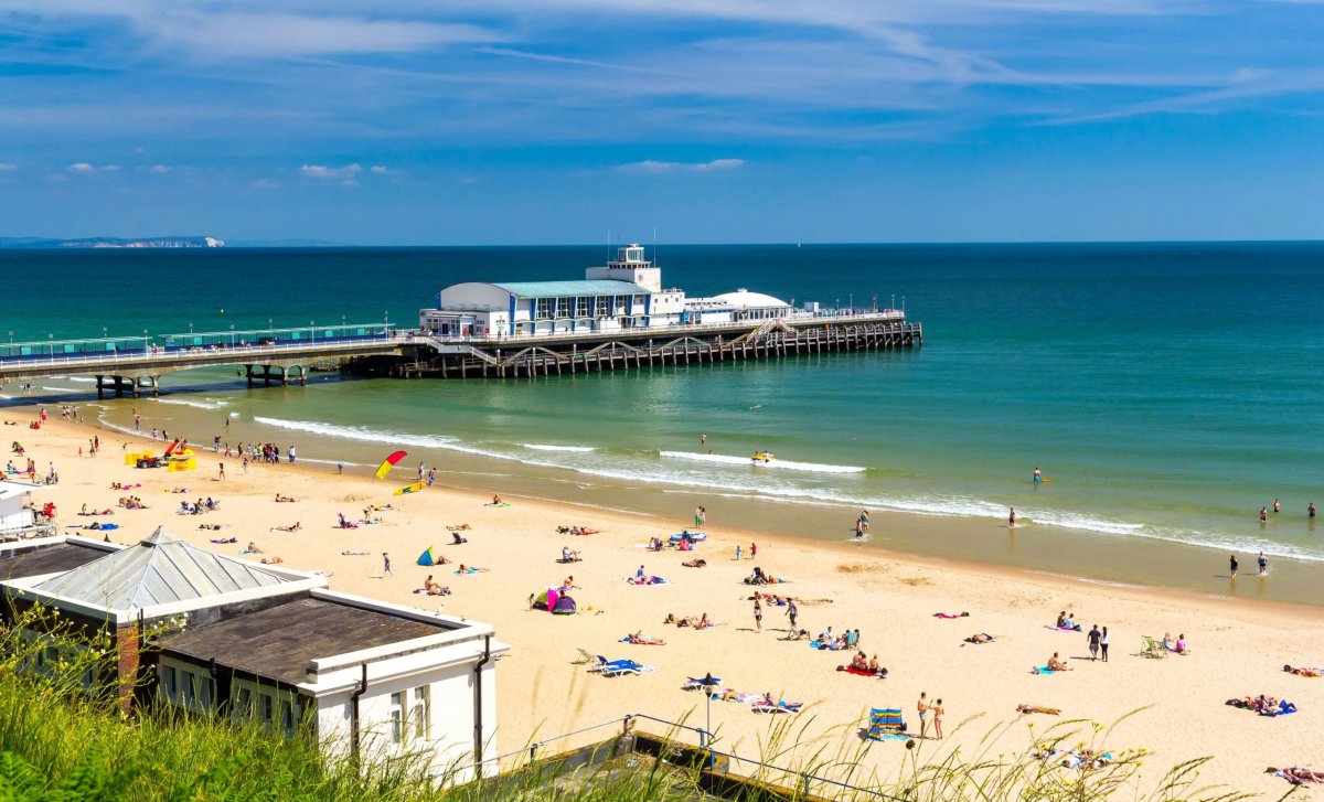 Bournemouth Airport (BOH) - your ultimate guide