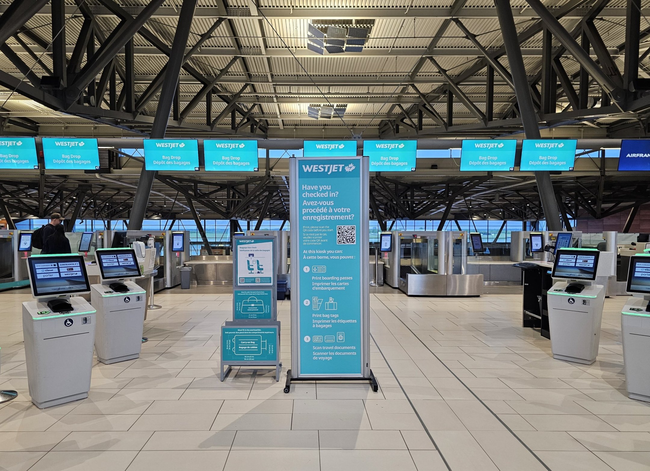 WestJet check-in for free - when and how to