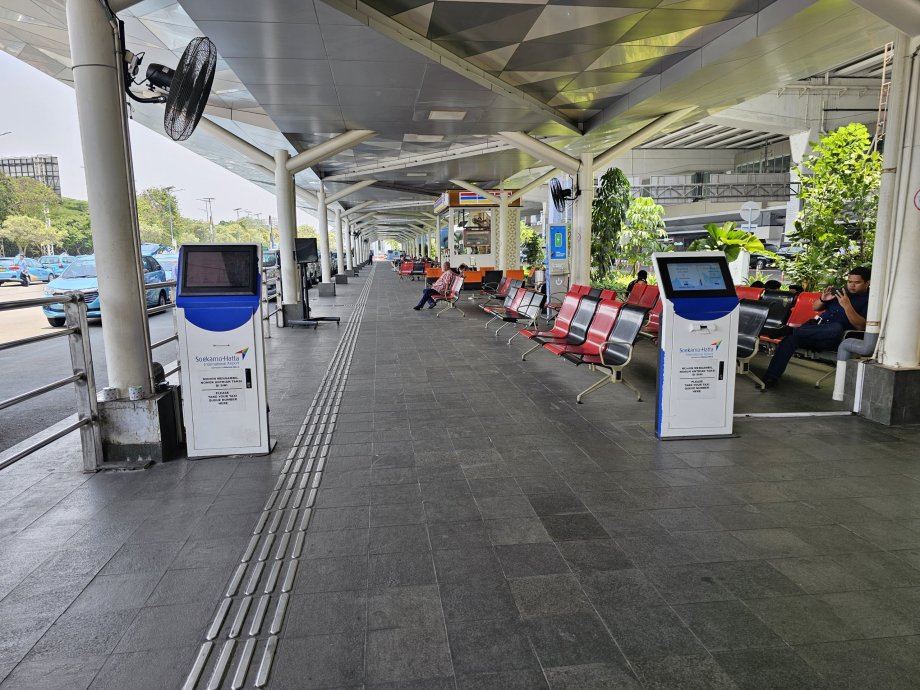 Getting from Jakarta Soekarno Hatta CGK Airport: What I Recommend