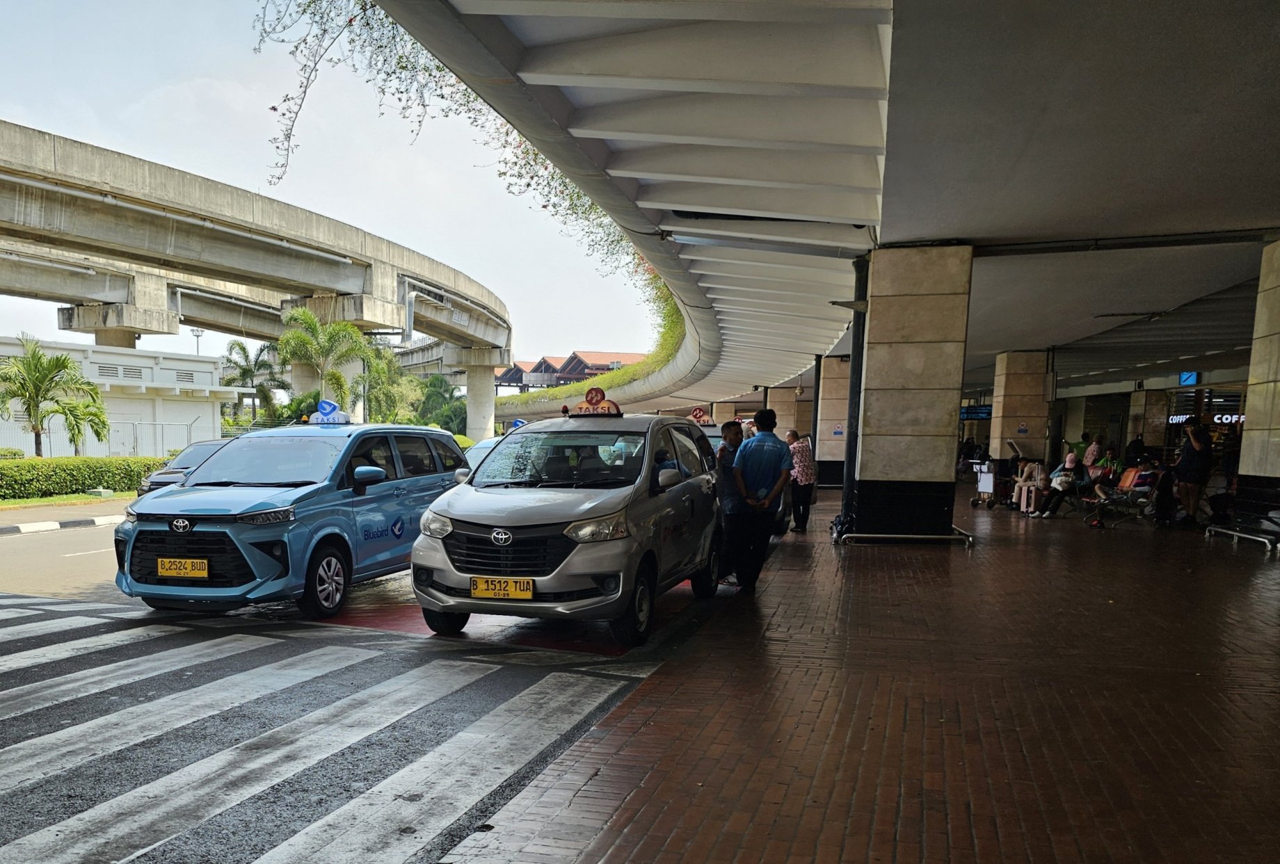 Getting from Jakarta Soekarno Hatta CGK Airport: What I Recommend
