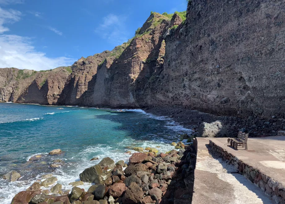 Well's Bay Beach, Saba - all you need to know
