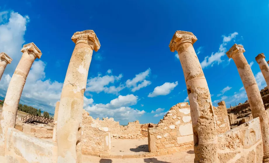 10 best monuments & statues in Cyprus (with Map)