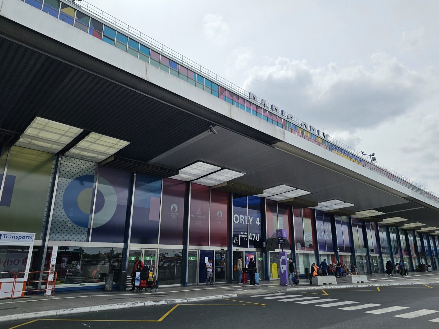 Connections and terminals at Paris Orly Airport (ORY)