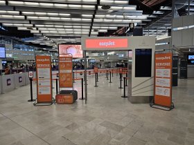 easyJet check-in for free - when and how to