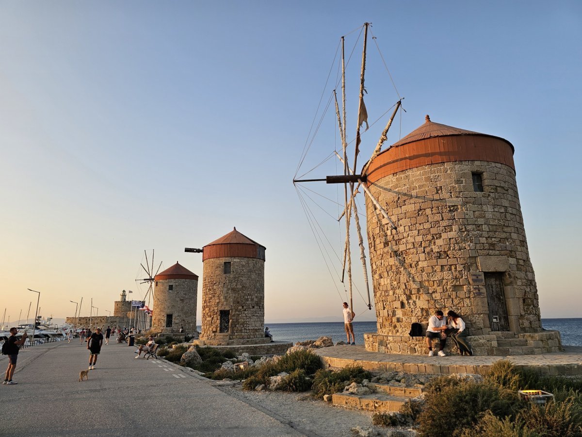 1 best views & viewpoints in Rhodes Town (with Map)